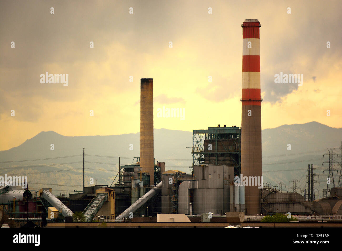 Coal power plant smoke hi-res stock photography and images - Alamy
