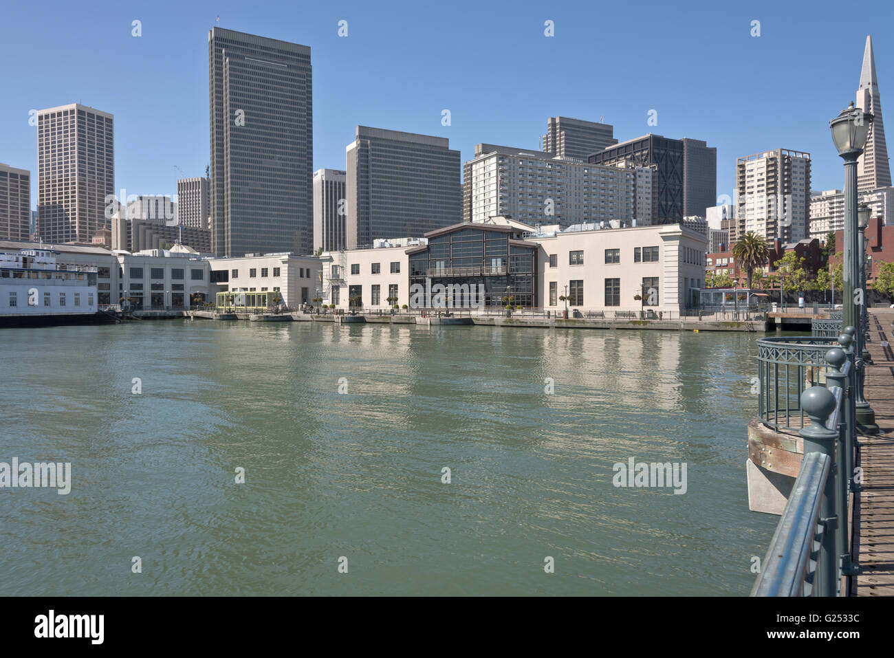 Downtown San Francisco waterfront promenade and skyline Stock Photo - Alamy