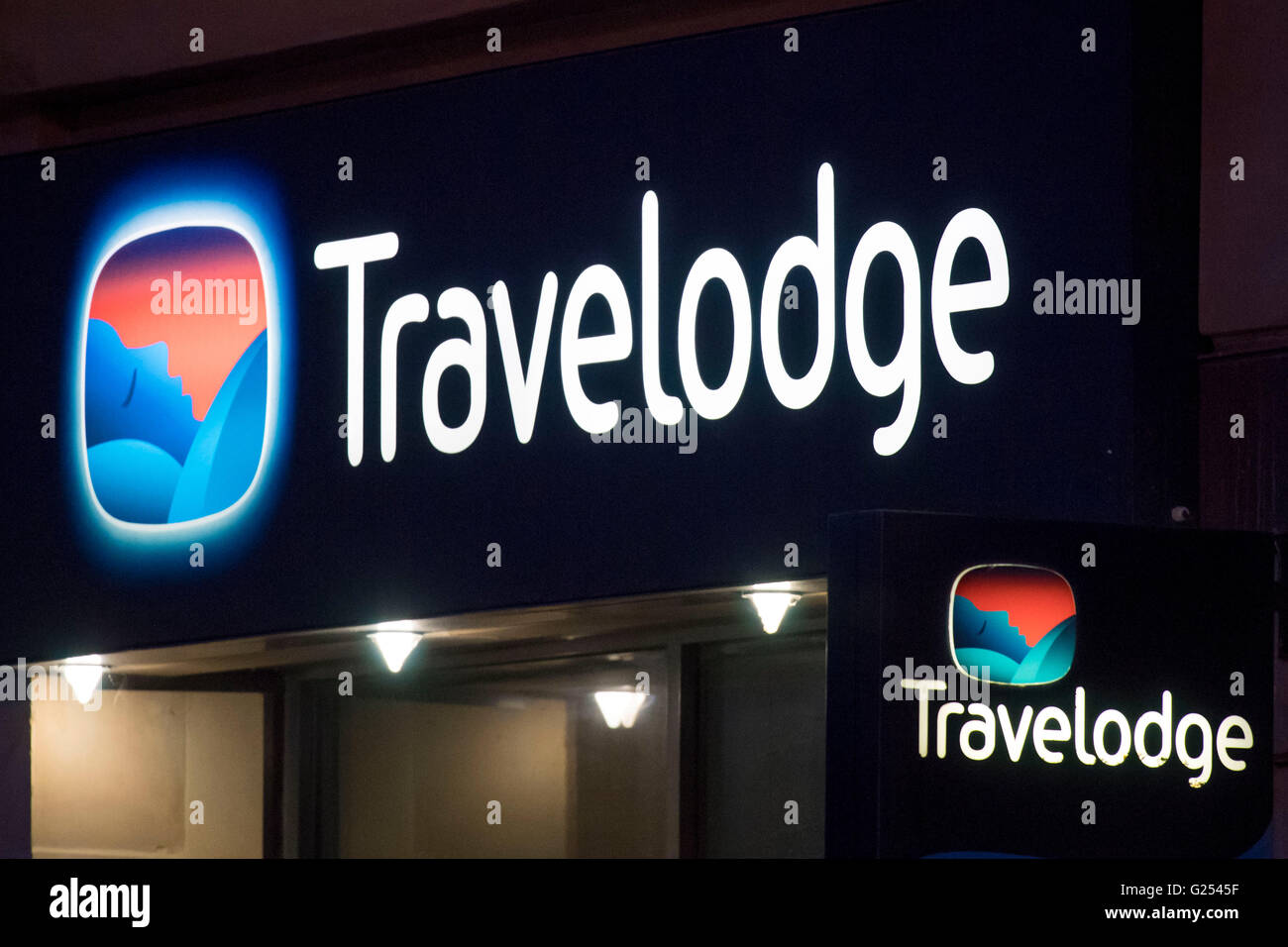Travelodge Hotel Logo
