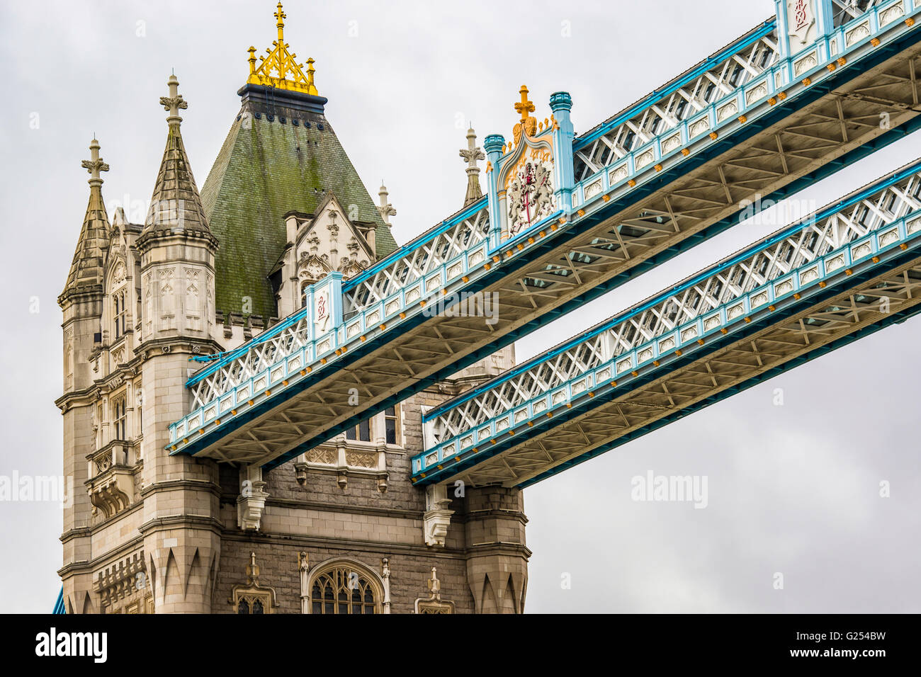 Bascule truss bridge hi-res stock photography and images - Alamy