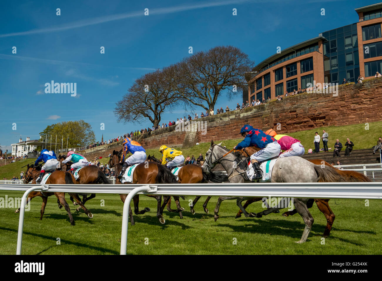 Chester uk chester racecourse hi-res stock photography and images - Alamy