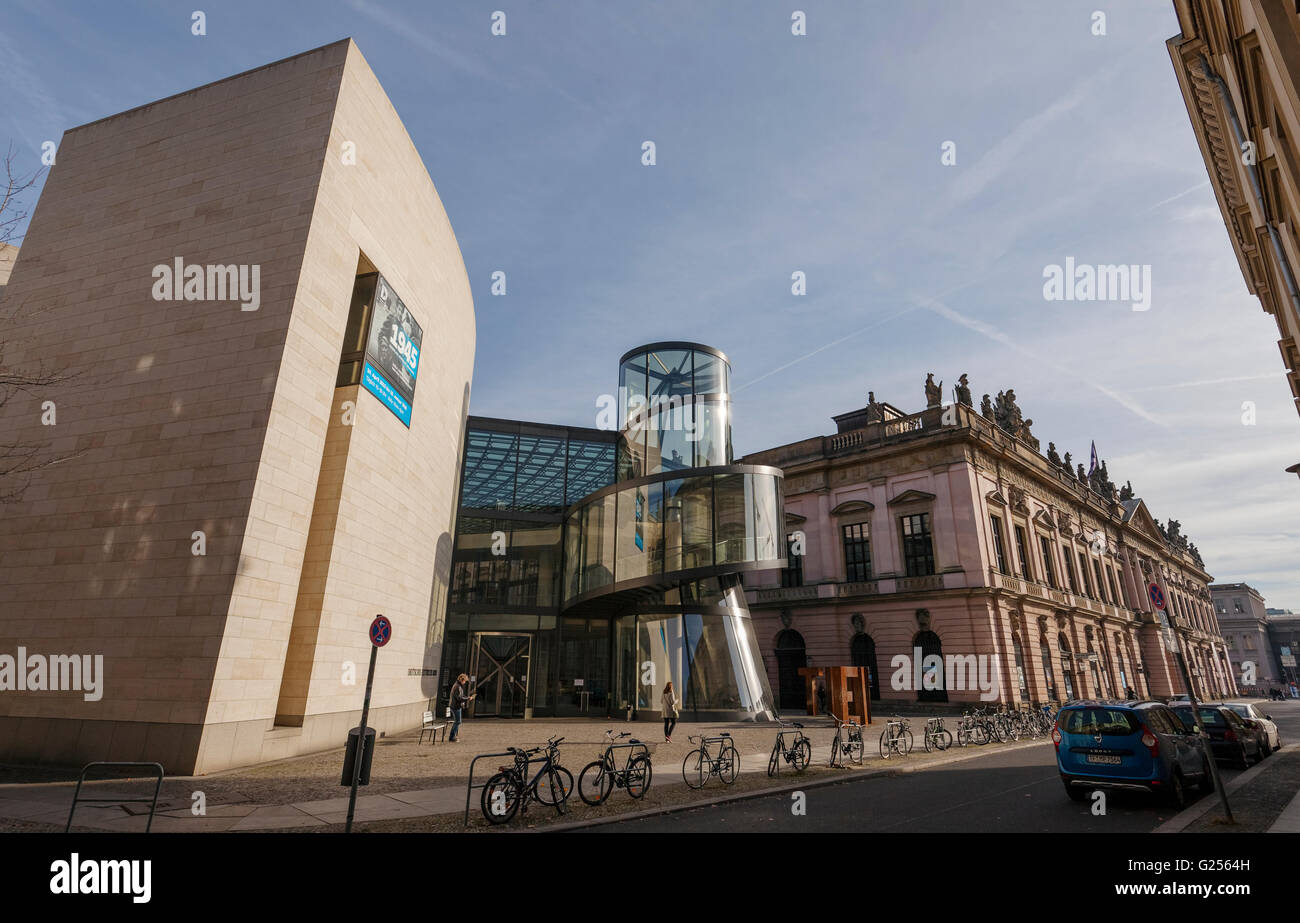 New building of the DHM Deutsches Historisches Museum, German ...
