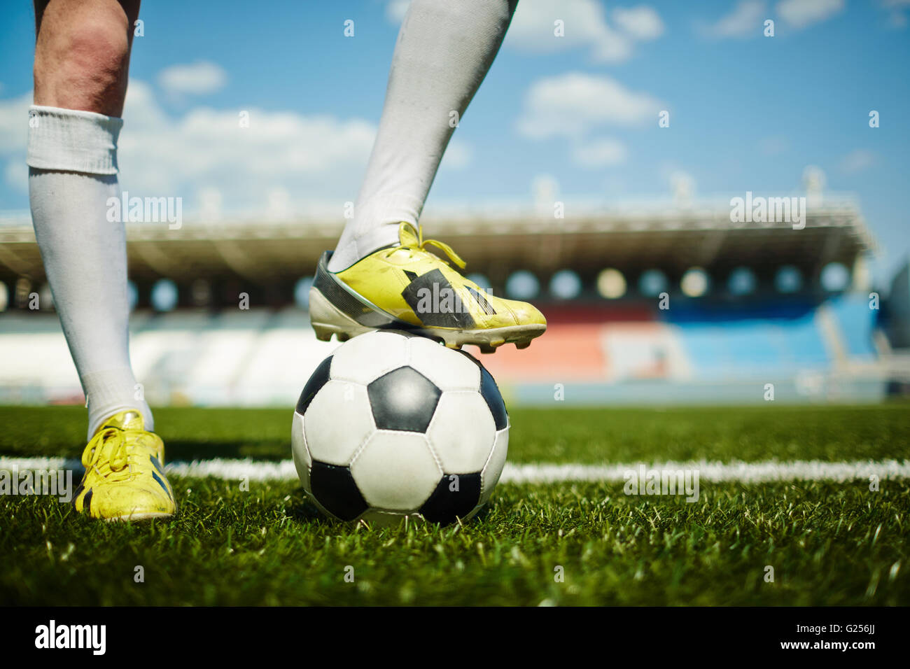 Kick off your boots hi-res stock photography and images - Alamy