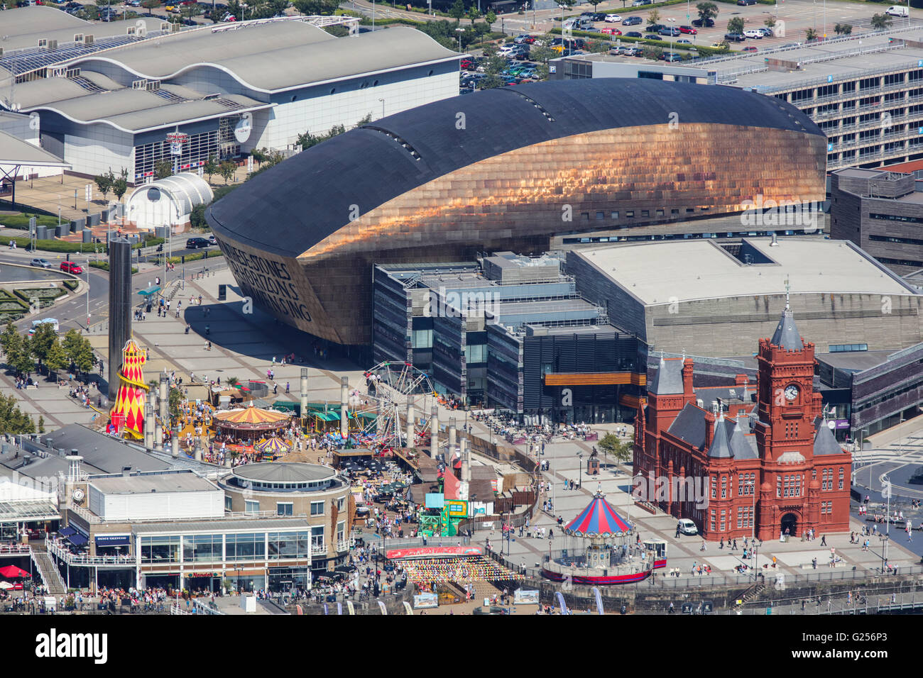 An aerial view of the Wales Millennium Centre, Cardiff Bay Stock Photo ...