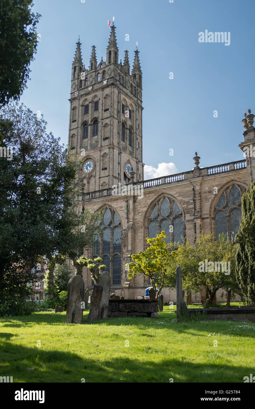 Warwickshire parish churches hi-res stock photography and images - Alamy