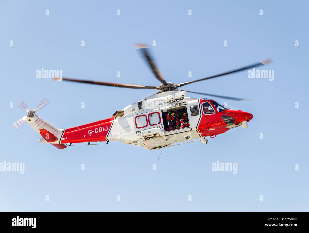 Hm coastguard helicopter channel hi-res stock photography and images ...