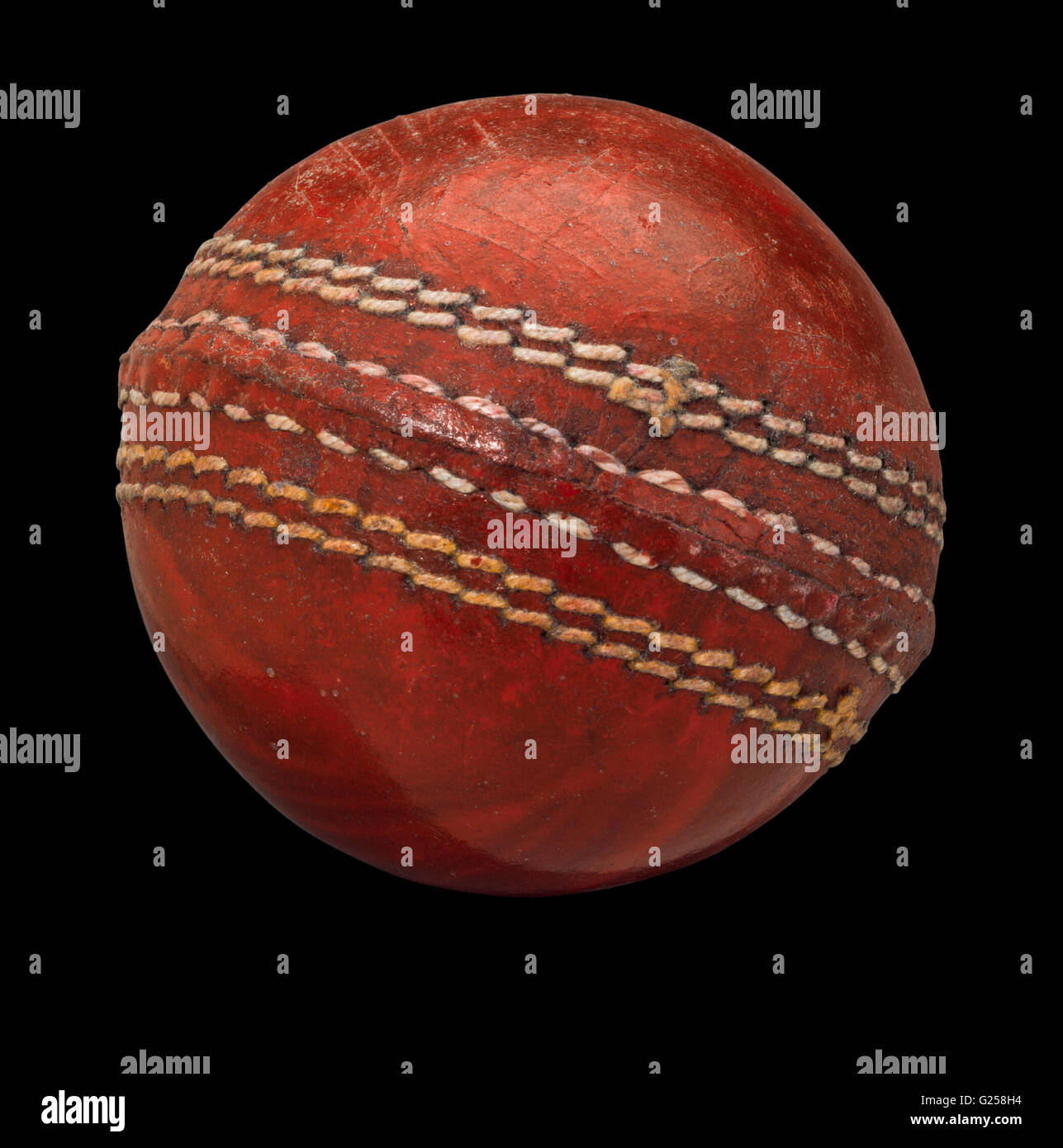Worn cricket ball hi-res stock photography and images - Alamy