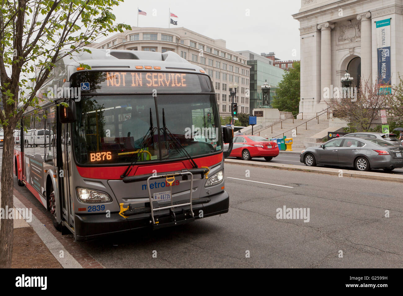 Out of service sign bus hi-res stock photography and images - Alamy