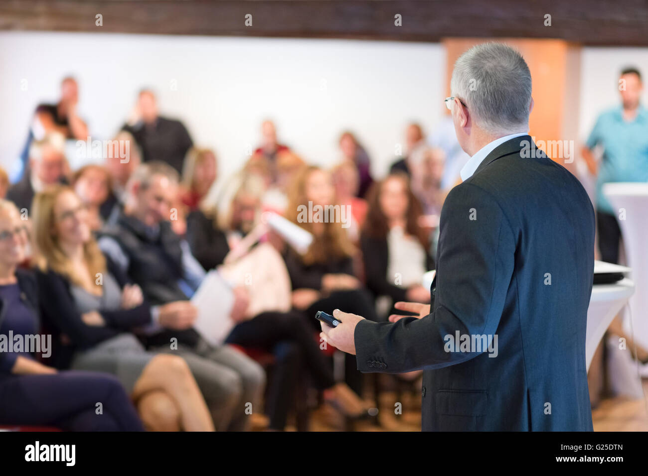 Speaker at Business Conference and Presentation Stock Photo - Alamy