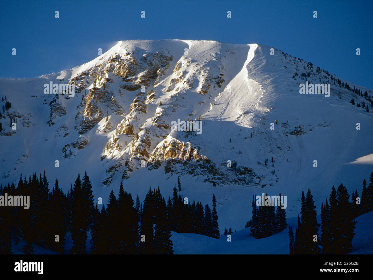 Utah winter mountain scene hi-res stock photography and images - Alamy