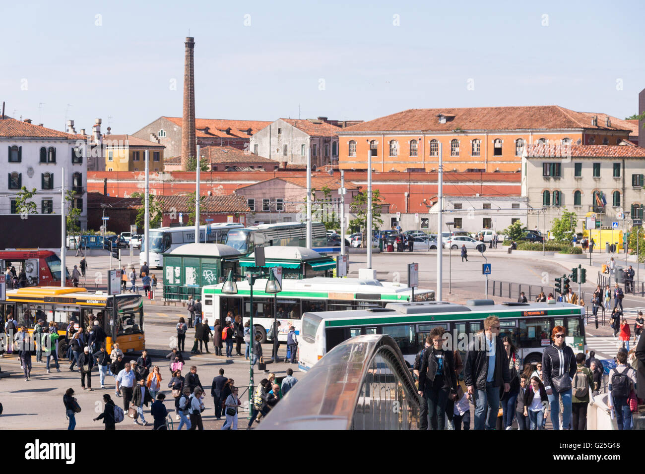 Venice bus station hi-res stock photography and images - Alamy