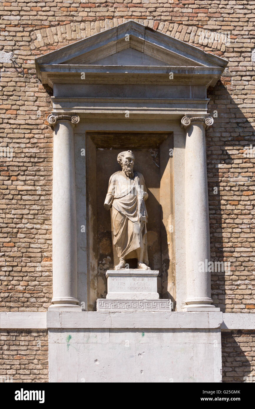 A statue of Saint Paul adorning the apse of the gothic Chiesa di San ...