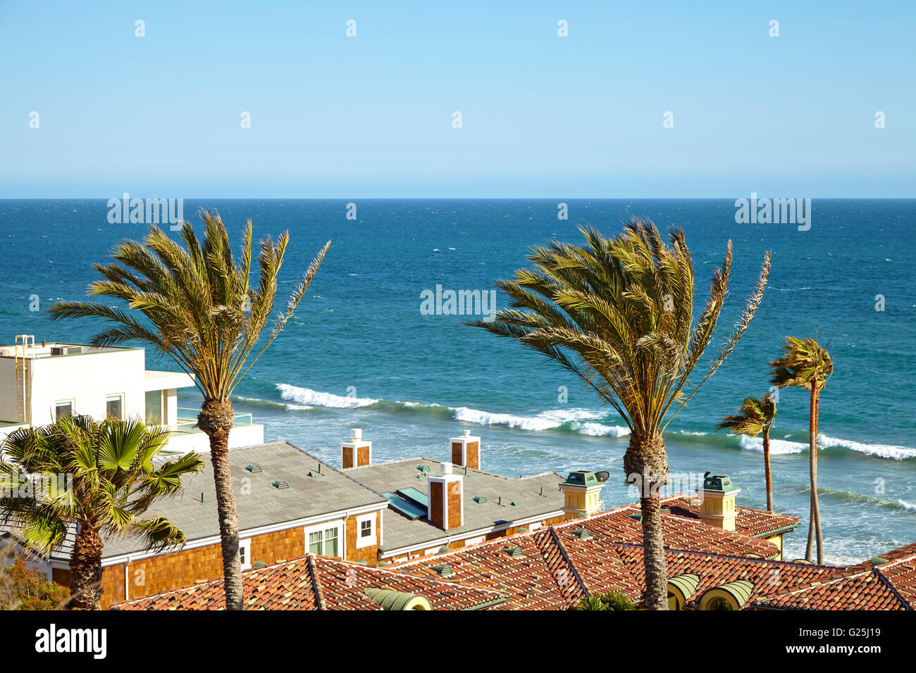 Dume cove beach hi-res stock photography and images - Alamy