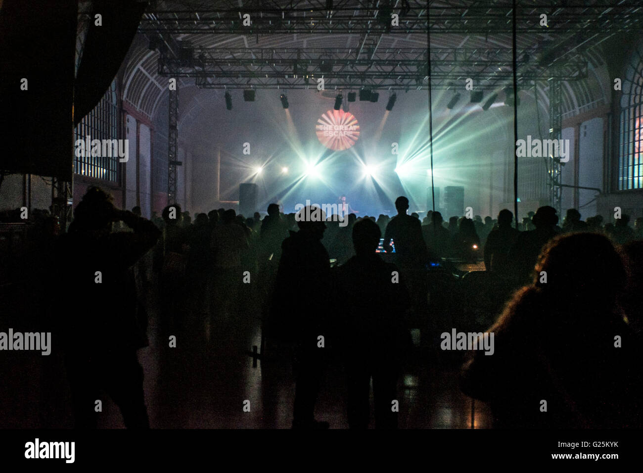 Gig crowd hi-res stock photography and images - Alamy