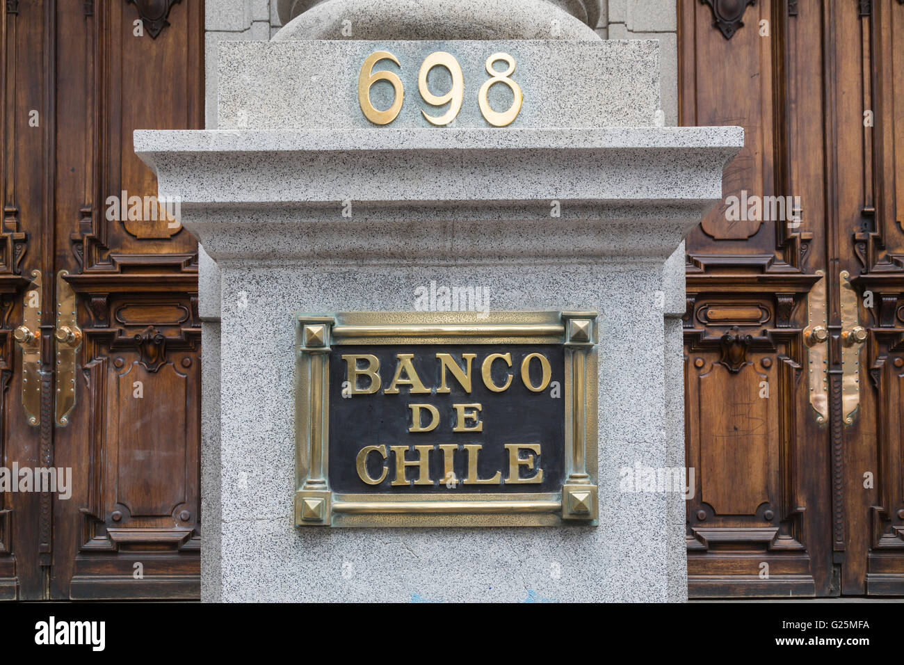The Bank of Chile sign in Valparaiso, Chile, South America Stock Photo ...