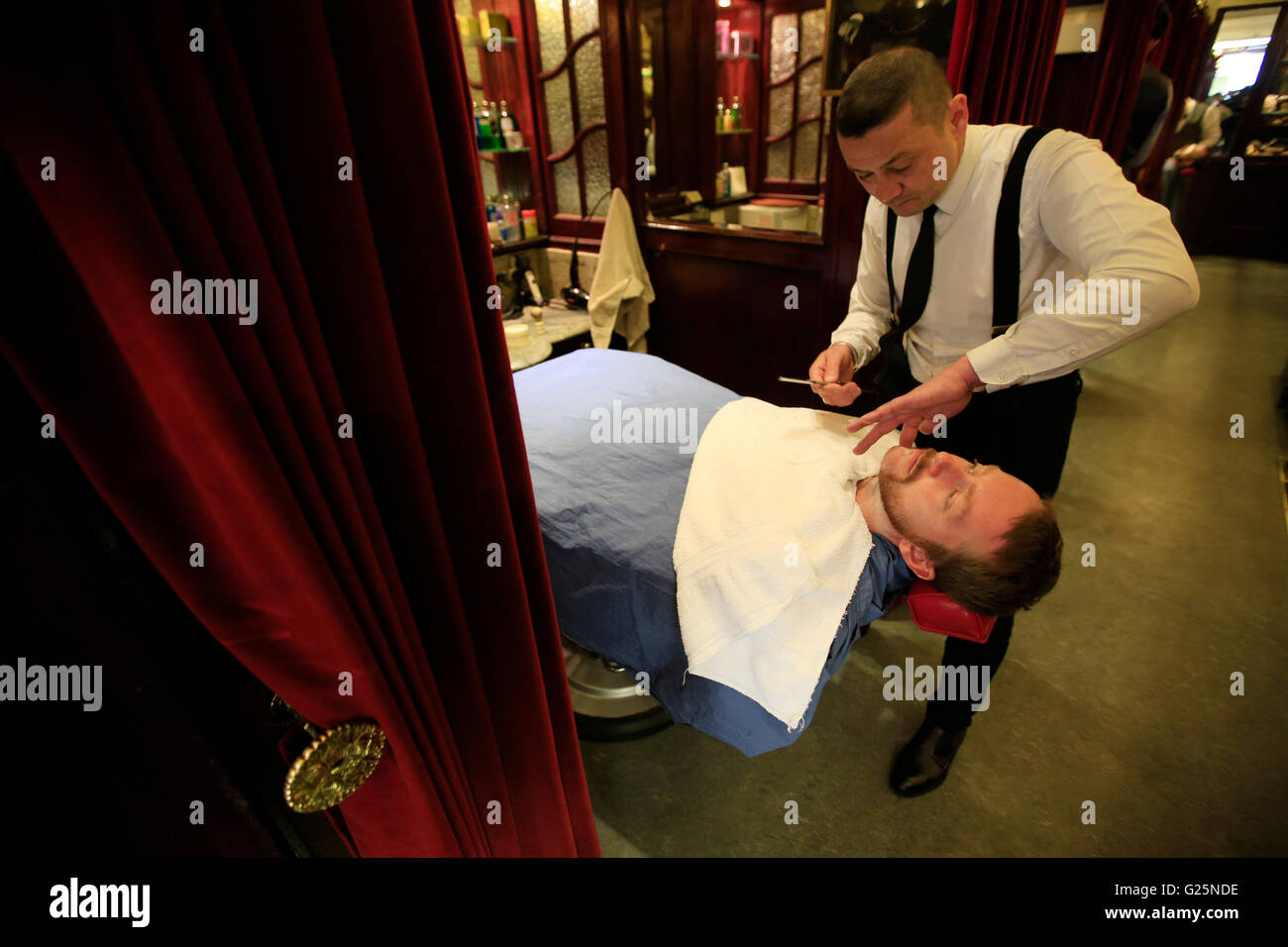 Sergeant bugle major stephen smith hi-res stock photography and images ...