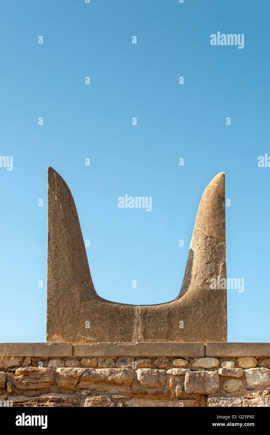 Minoan religious antiquity hi-res stock photography and images - Alamy