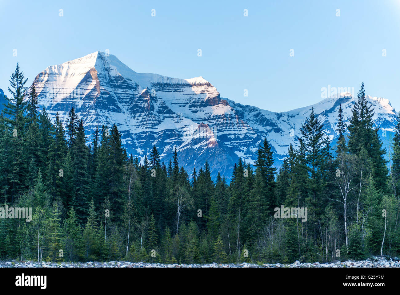 Mt Robson park Stock Photo - Alamy