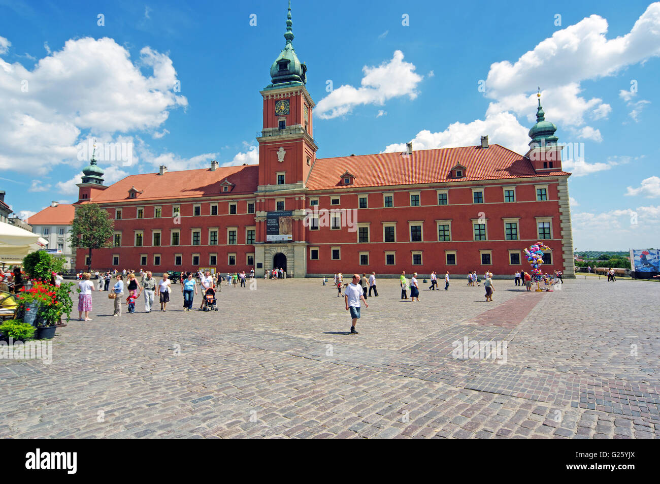 Zamek krolewski hi-res stock photography and images - Alamy
