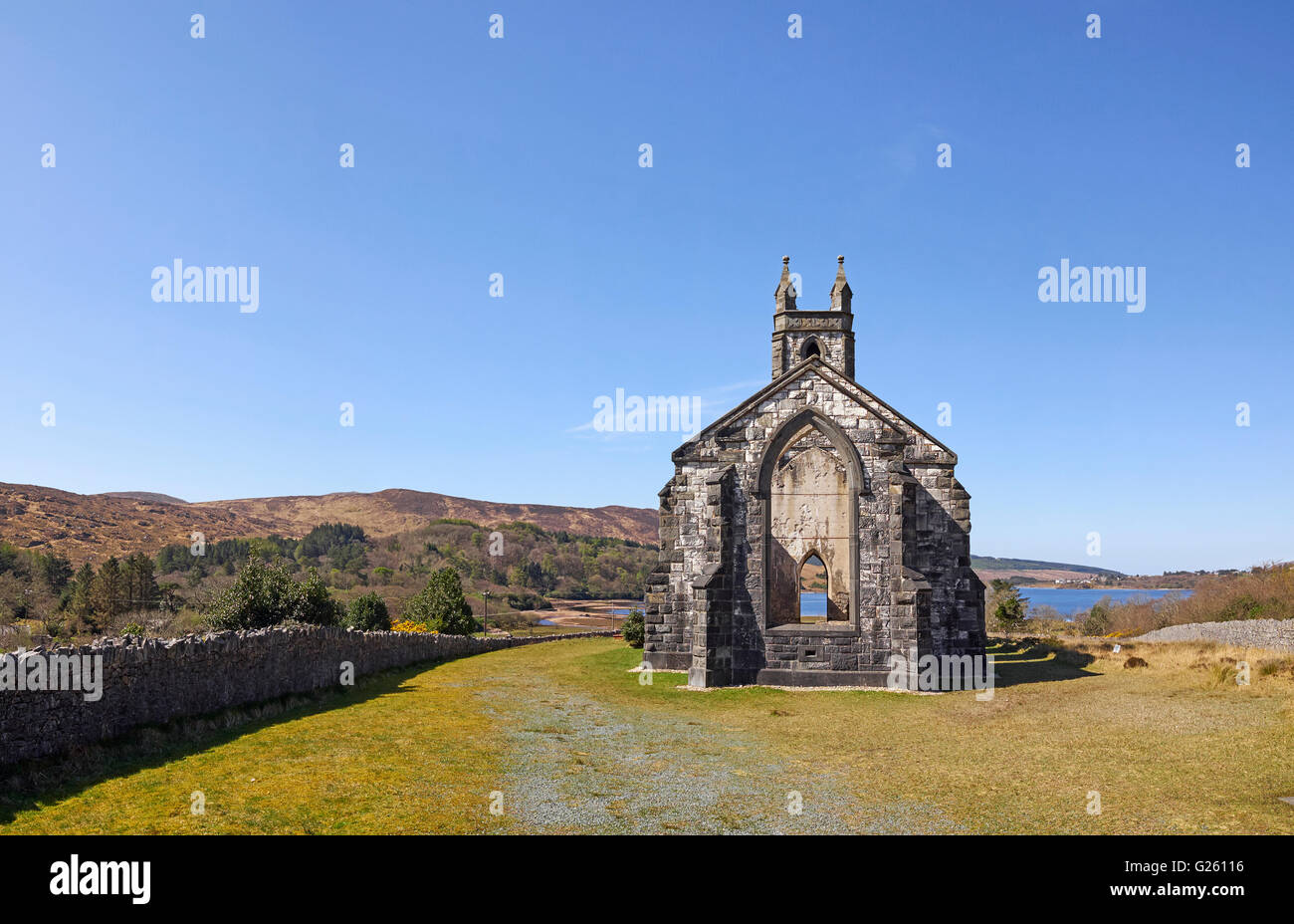 Dunlewy church ruin and Mount Errigal in the Derryveagh mountain range ...