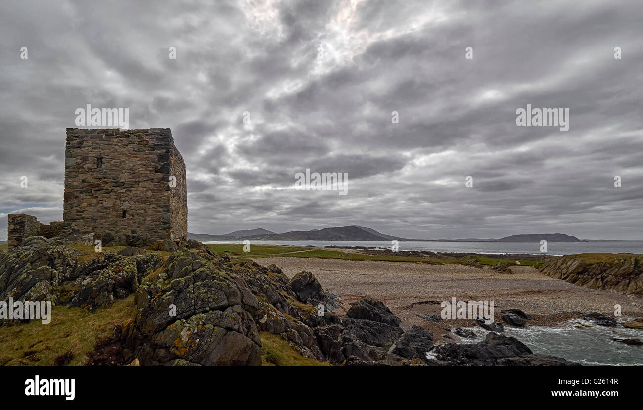 The Castles or Carrickabraghy Castle of O'Doherty Doagh Island ...