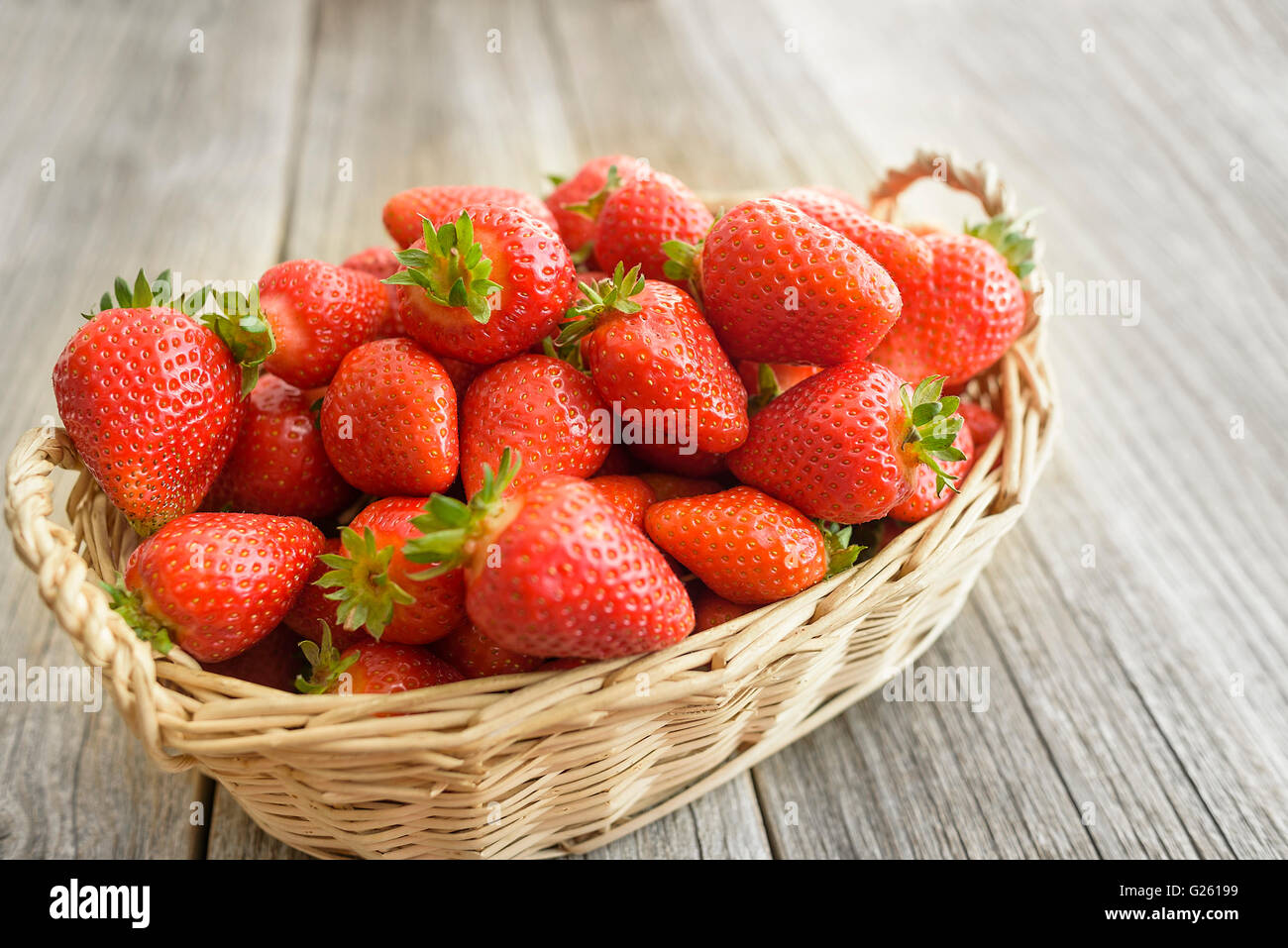 Stands table hi-res stock photography and images - Alamy
