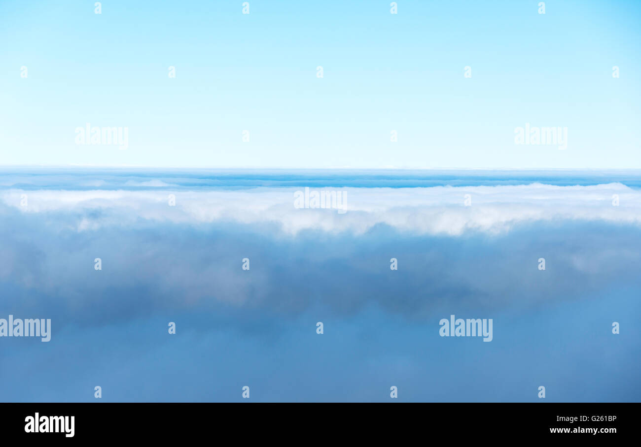 blue sky and clouds on the horizon from airplane view Stock Photo - Alamy
