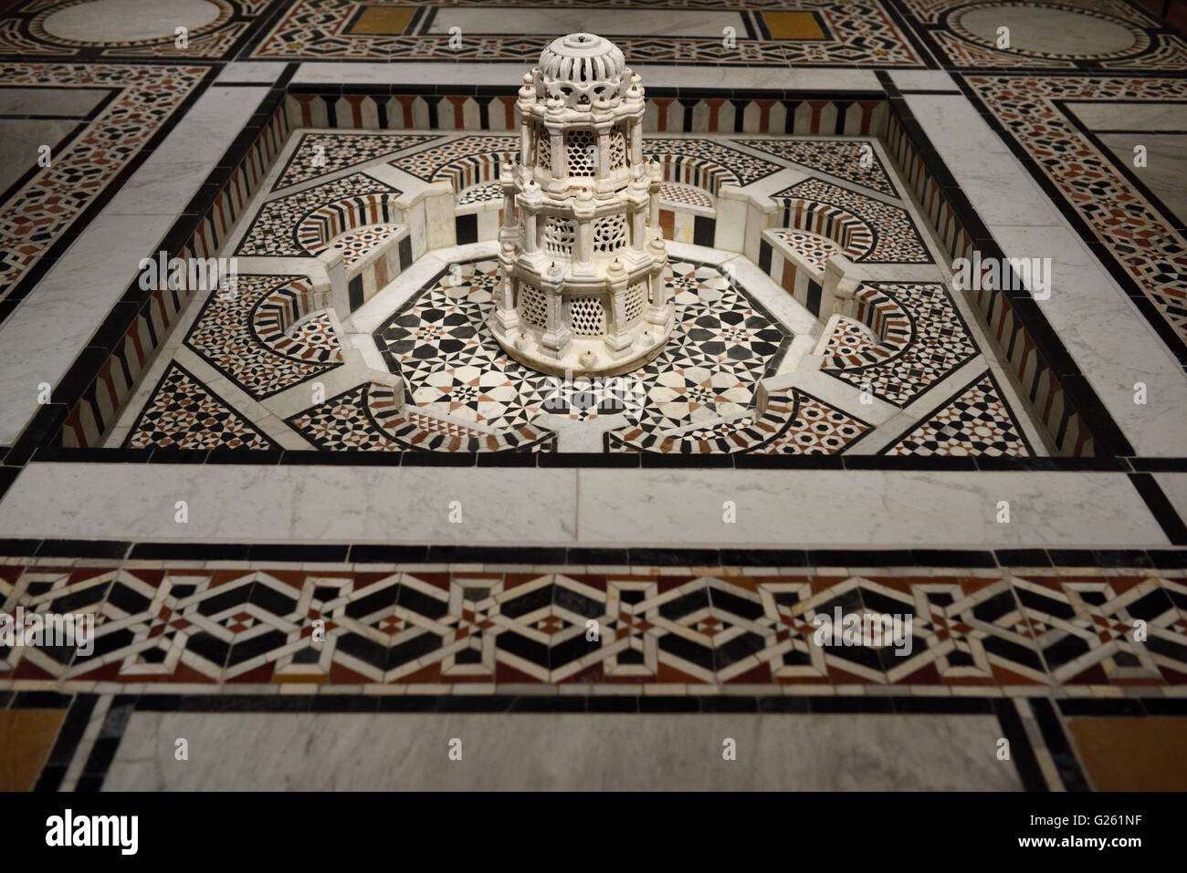 16th Century indoor Marble and Sandstone mosaic fountain Syria Stock ...