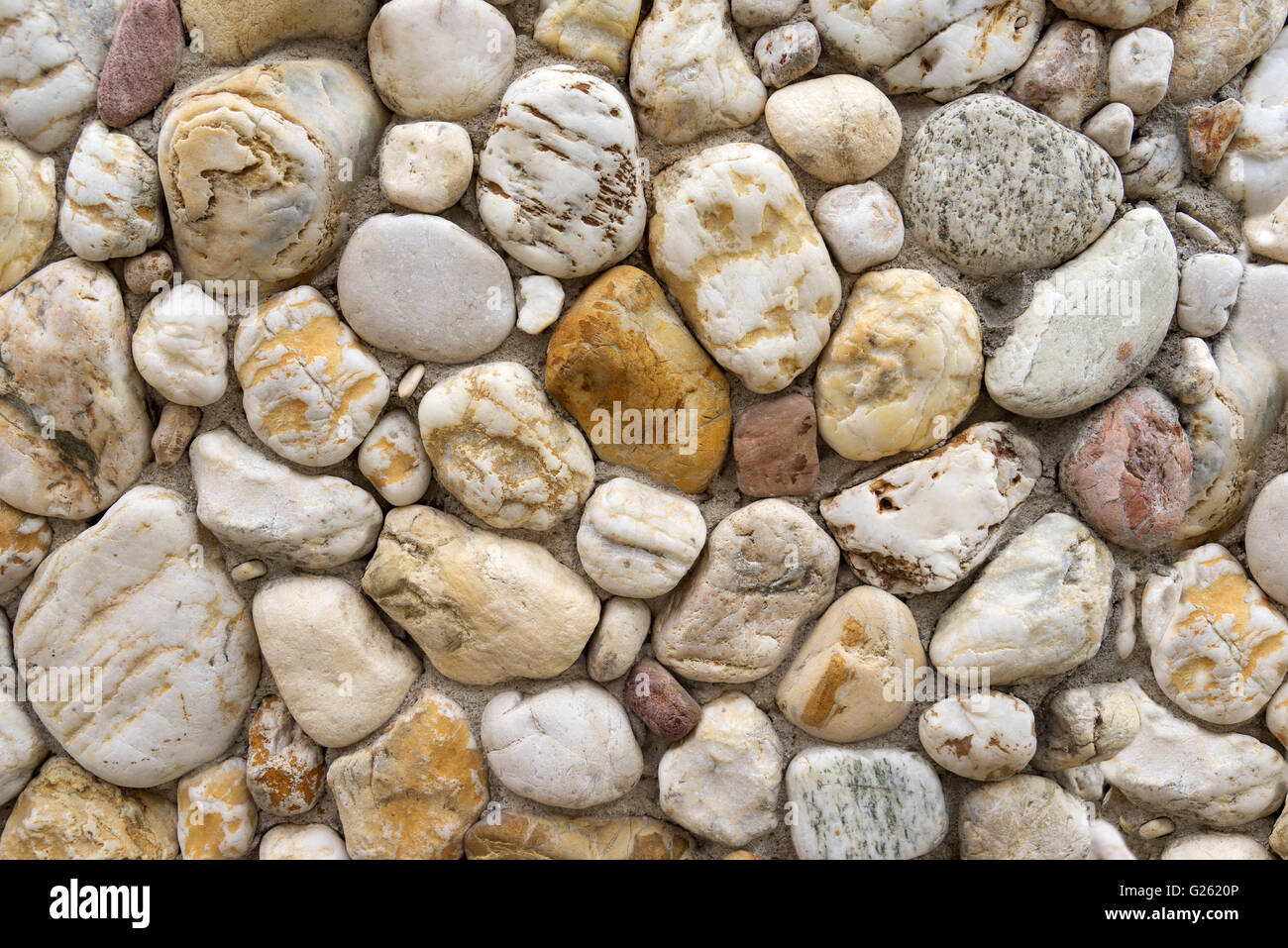 Pebble stone wall hi-res stock photography and images - Alamy