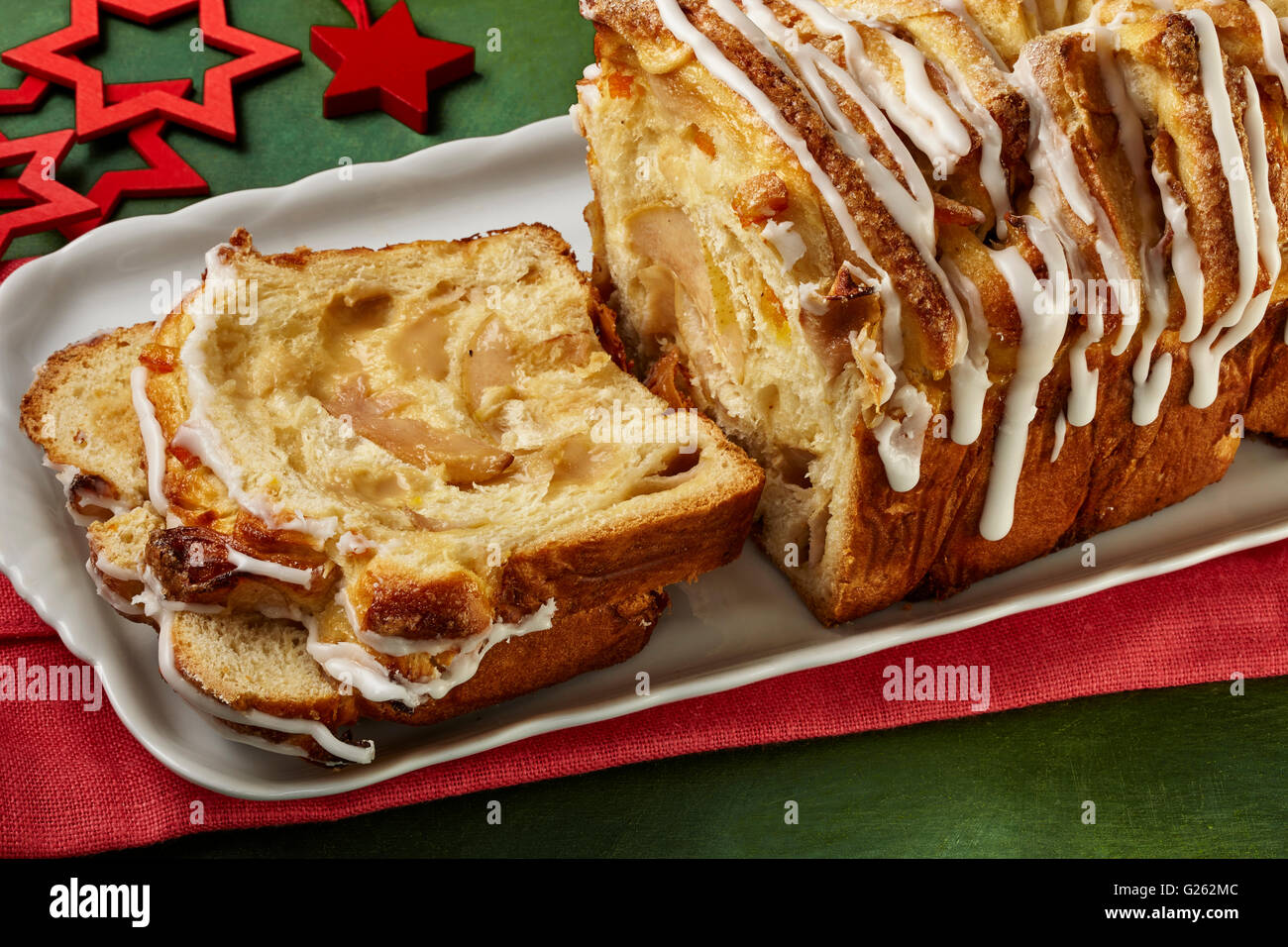 Glaze bread hi-res stock photography and images - Alamy