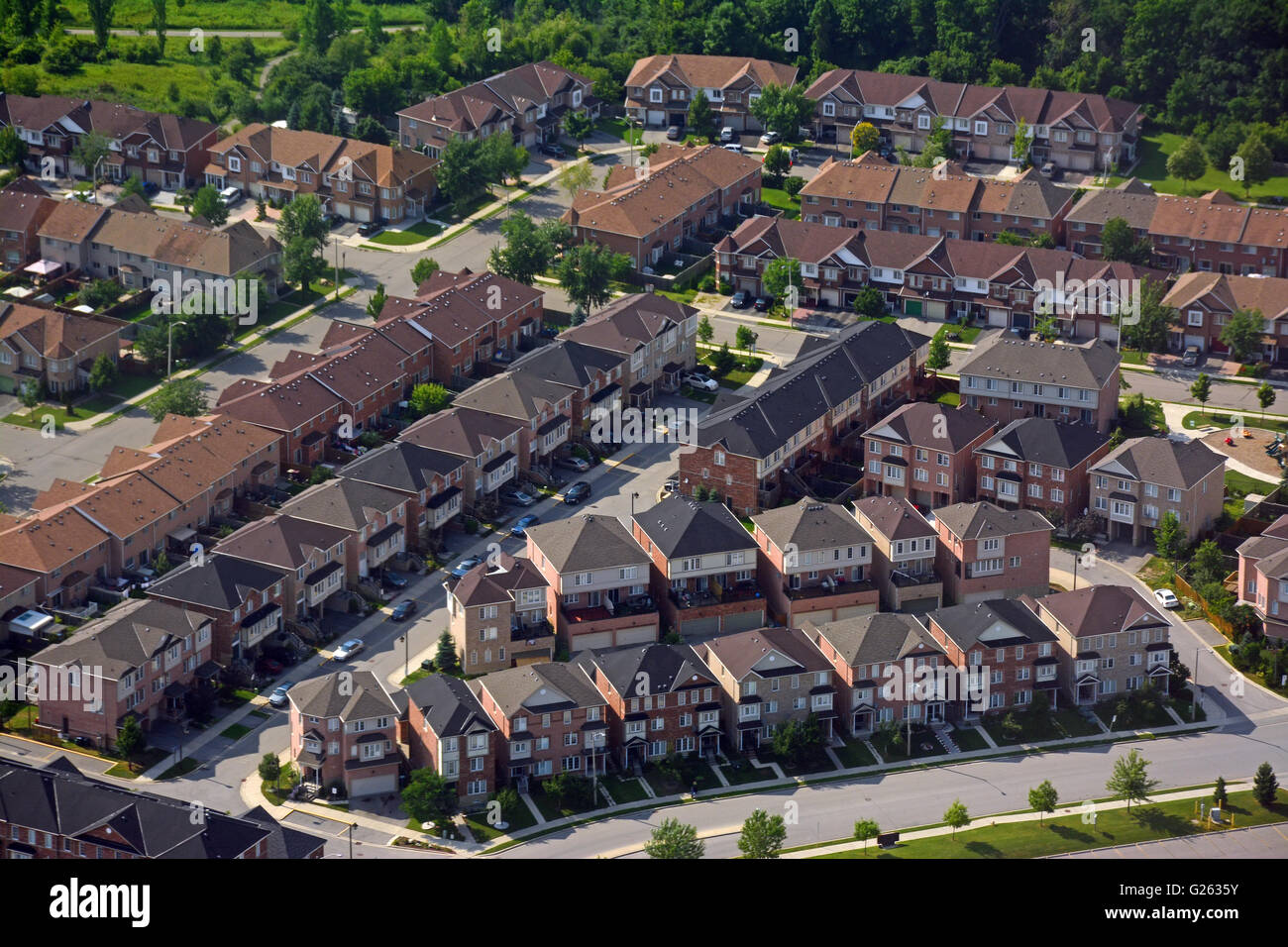 Suburbs aerial hi-res stock photography and images - Alamy