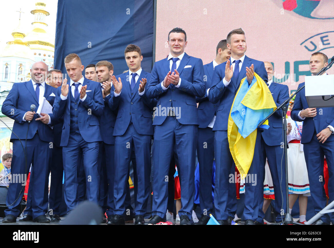Ukrainian football team hi-res stock photography and images - Alamy