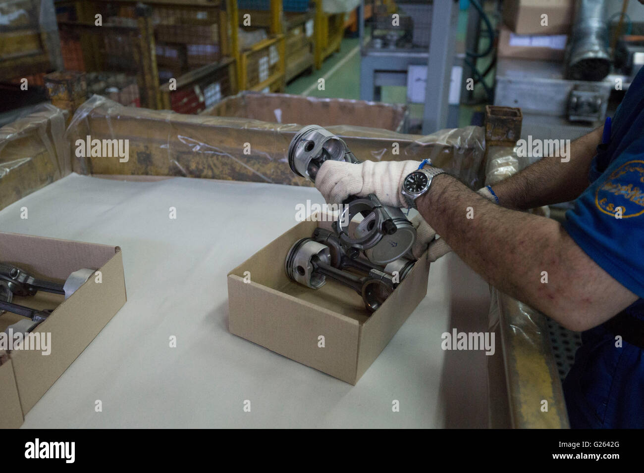 Tehran, Iran. 14th May, 2016. Engines are assembled at the production ...