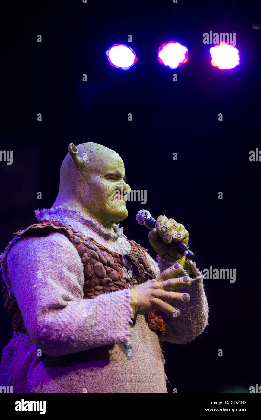 Macao, China. 24th May, 2016. Actor who plays Shrek attends a press ...