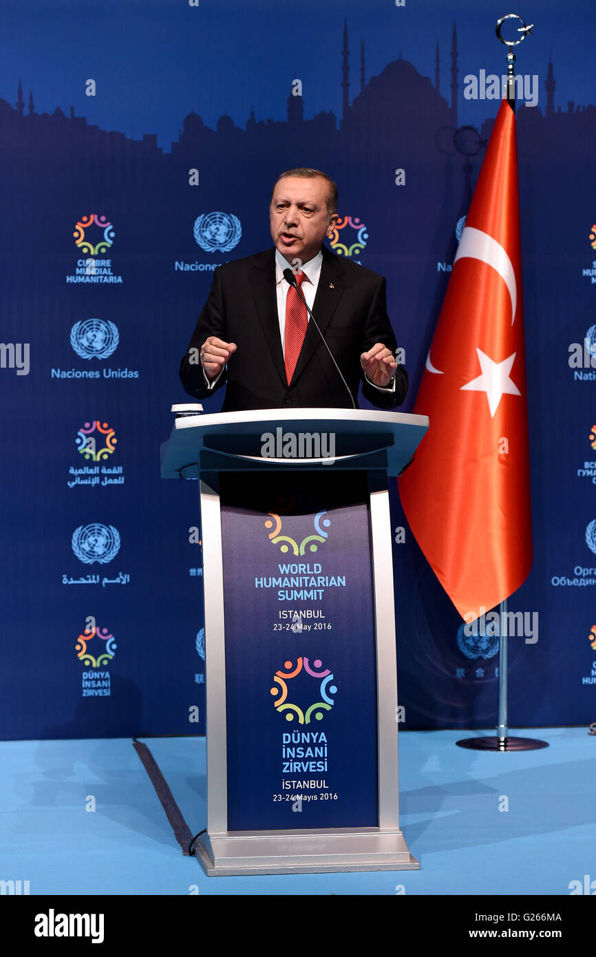 World humanitarian summit 2016 hi-res stock photography and images - Alamy