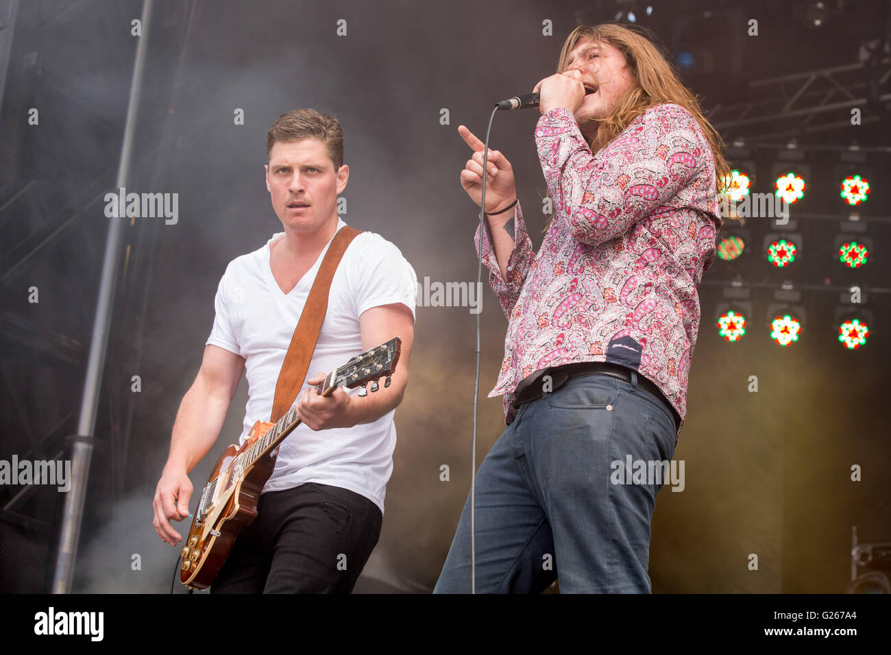 May 22, 2016 - Columbus, Ohio, U.S - JAY EMMONS (L) and BRETT EMMONS of ...