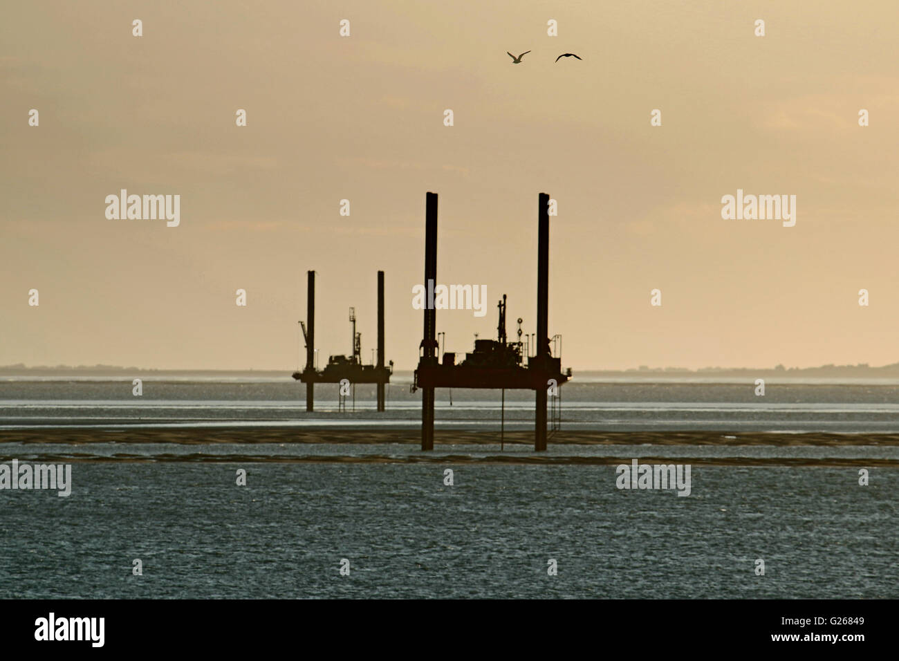 National grid power substation uk hi-res stock photography and images ...