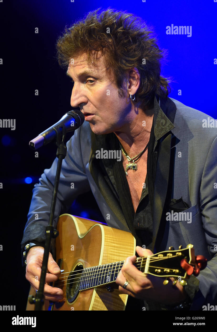 Carl carlton hi-res stock photography and images - Alamy