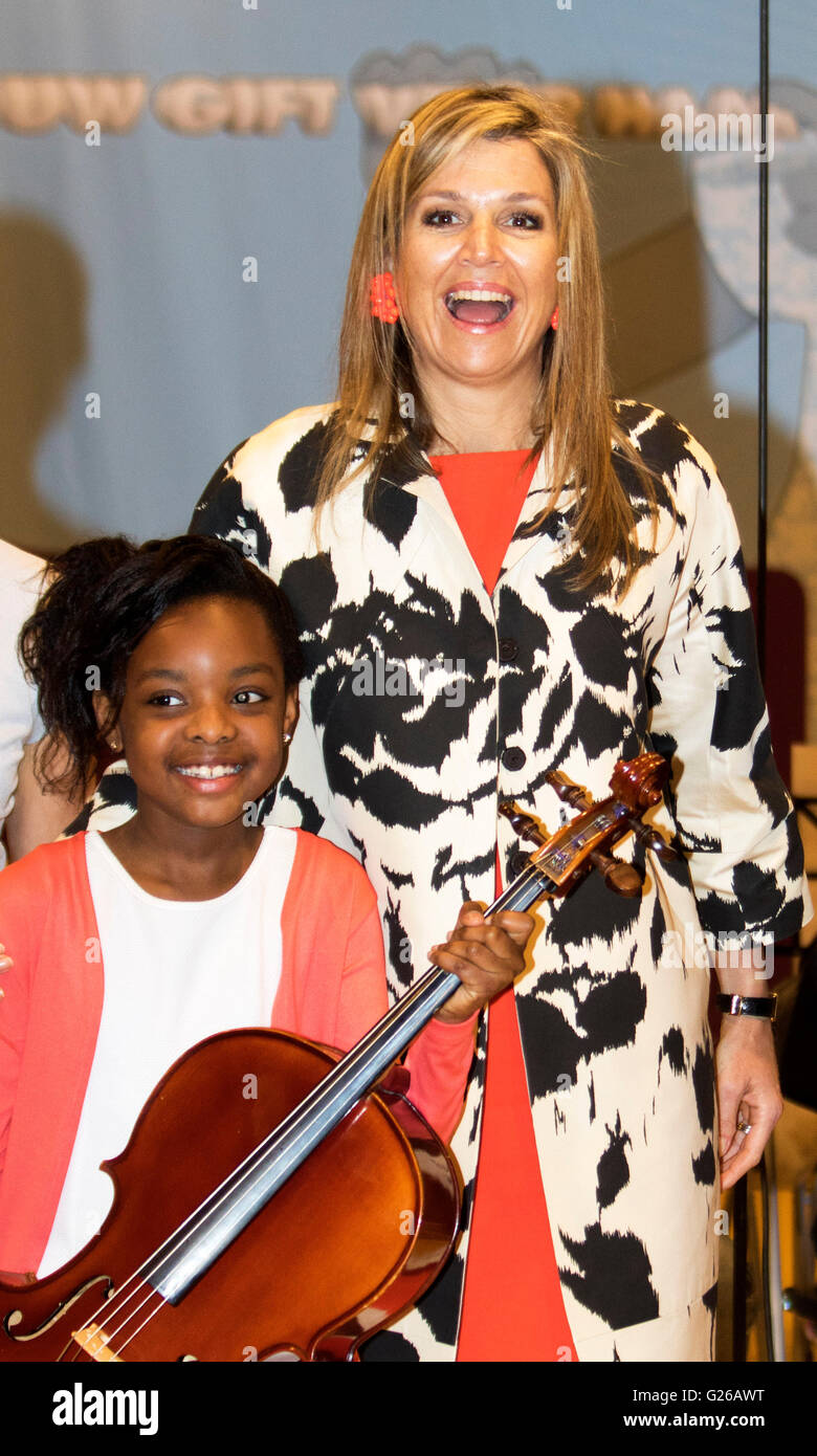 'S-Hertogenbosch, The Netherlands. 25th May, 2016. HM Queen Máxima and ...