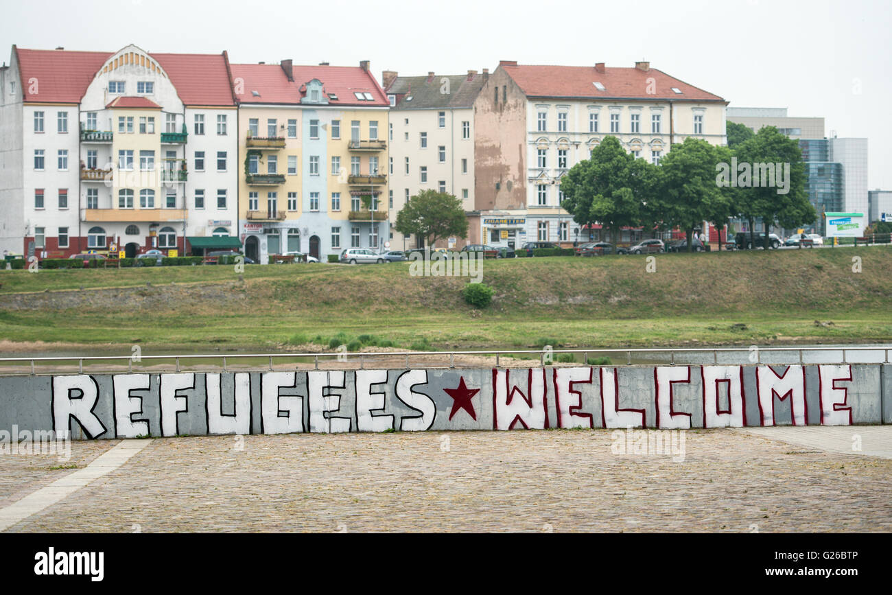 In huge lettering 'Refugees Welcome' can be read in Frankfurt (Oder) in ...