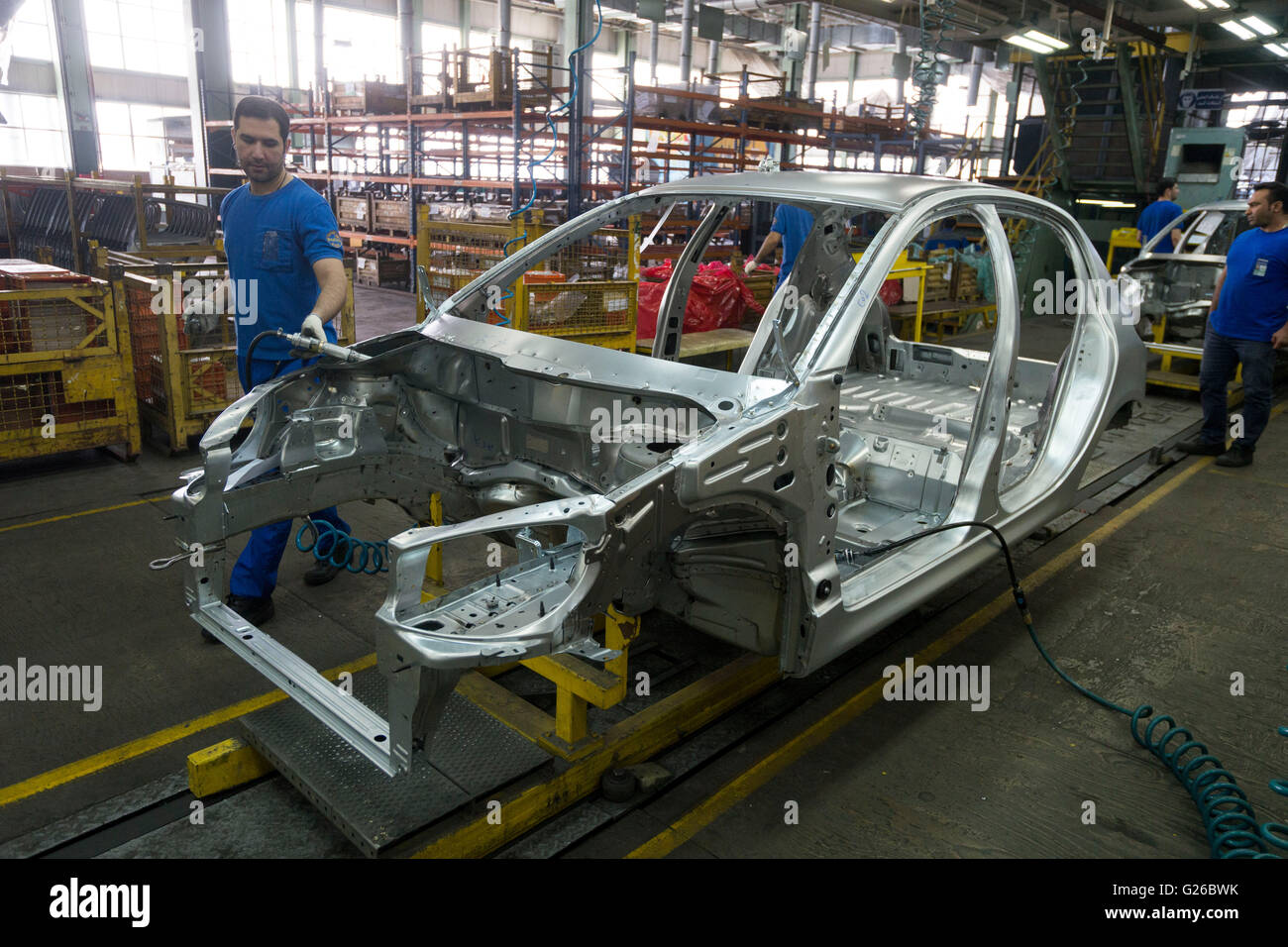 Iran car production hi-res stock photography and images - Alamy