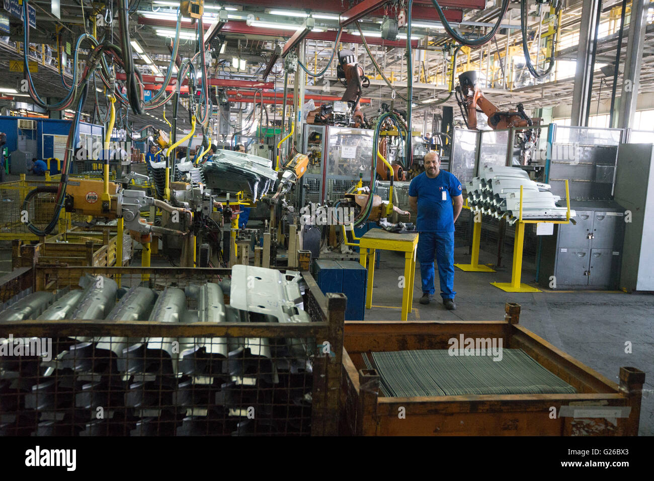 Iran car production hi-res stock photography and images - Alamy