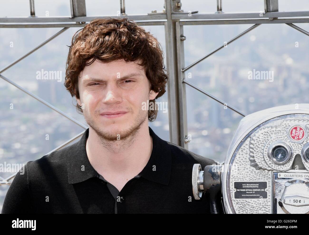 Evan Peters Quicksilver Empire