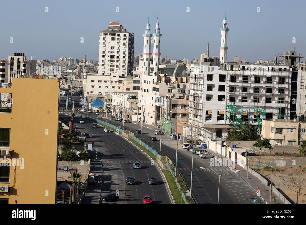 Gaza, Mideast. 25th May, 2016. Top overview from a tall building in ...