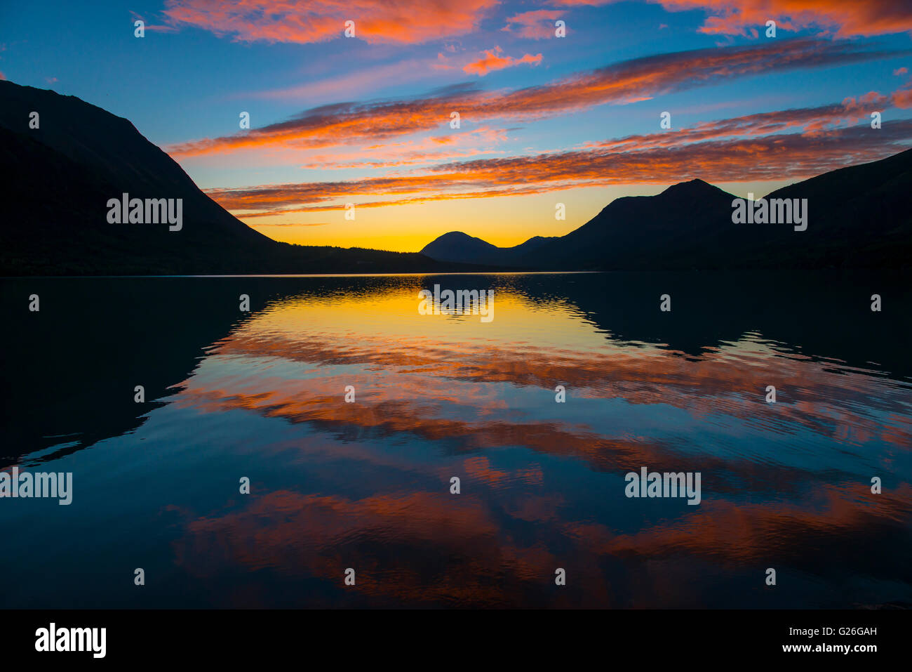 Alaska landscape horizon hi-res stock photography and images - Alamy