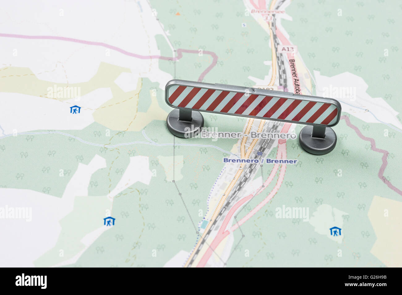 Austrian italian border hi-res stock photography and images - Alamy