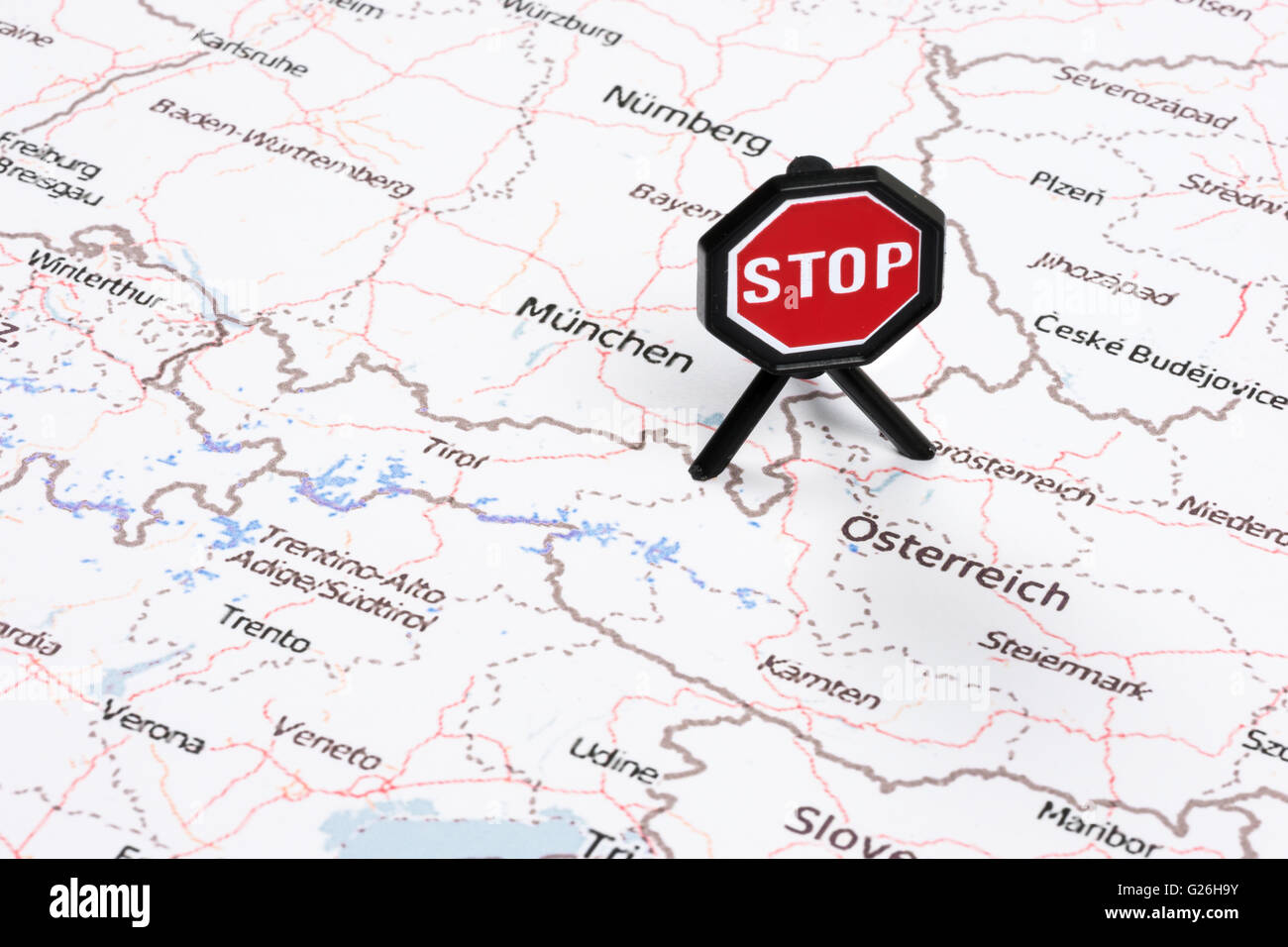 Germany austria border hi-res stock photography and images - Alamy