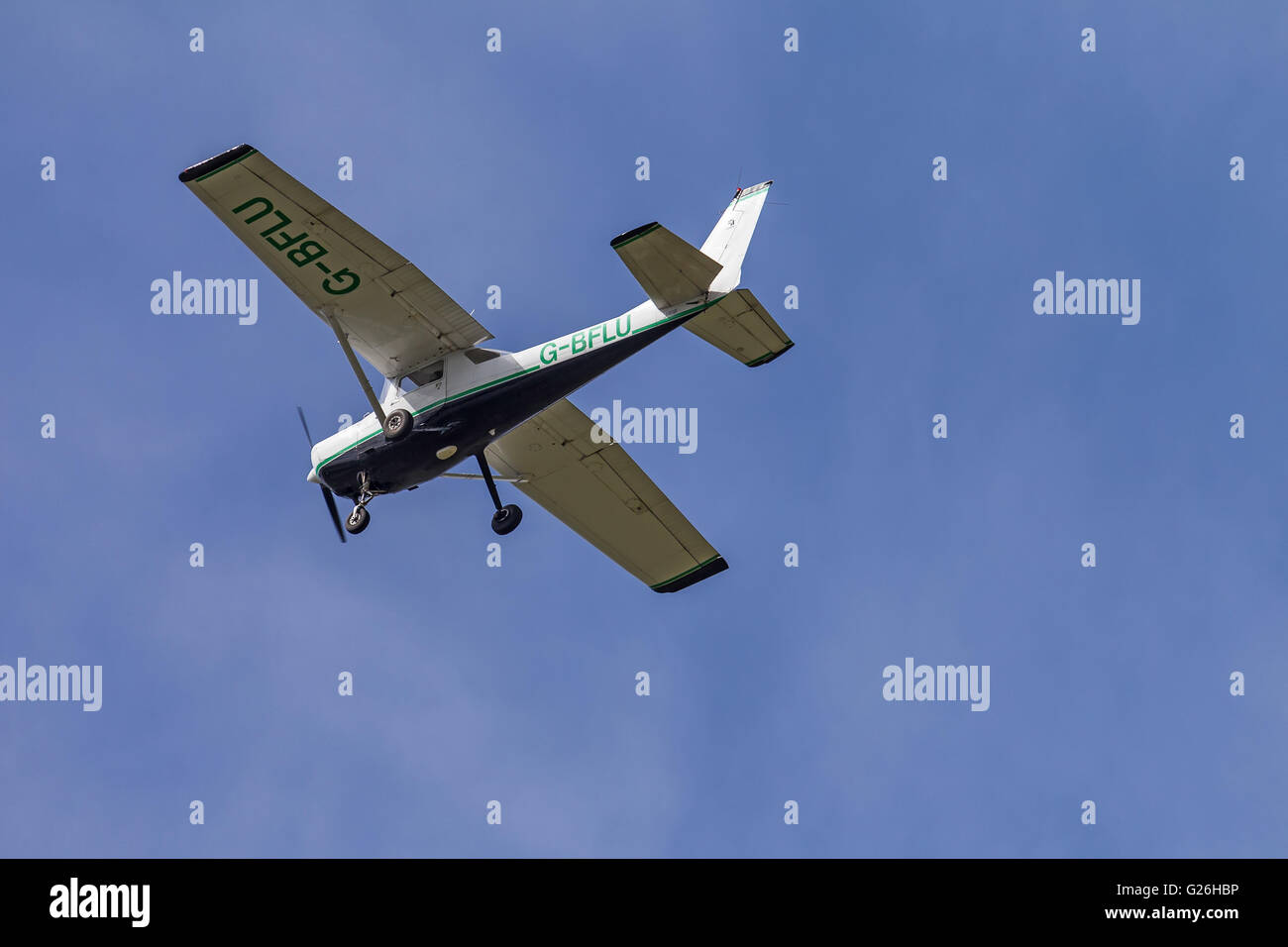 Cessna 152 hi-res stock photography and images - Alamy