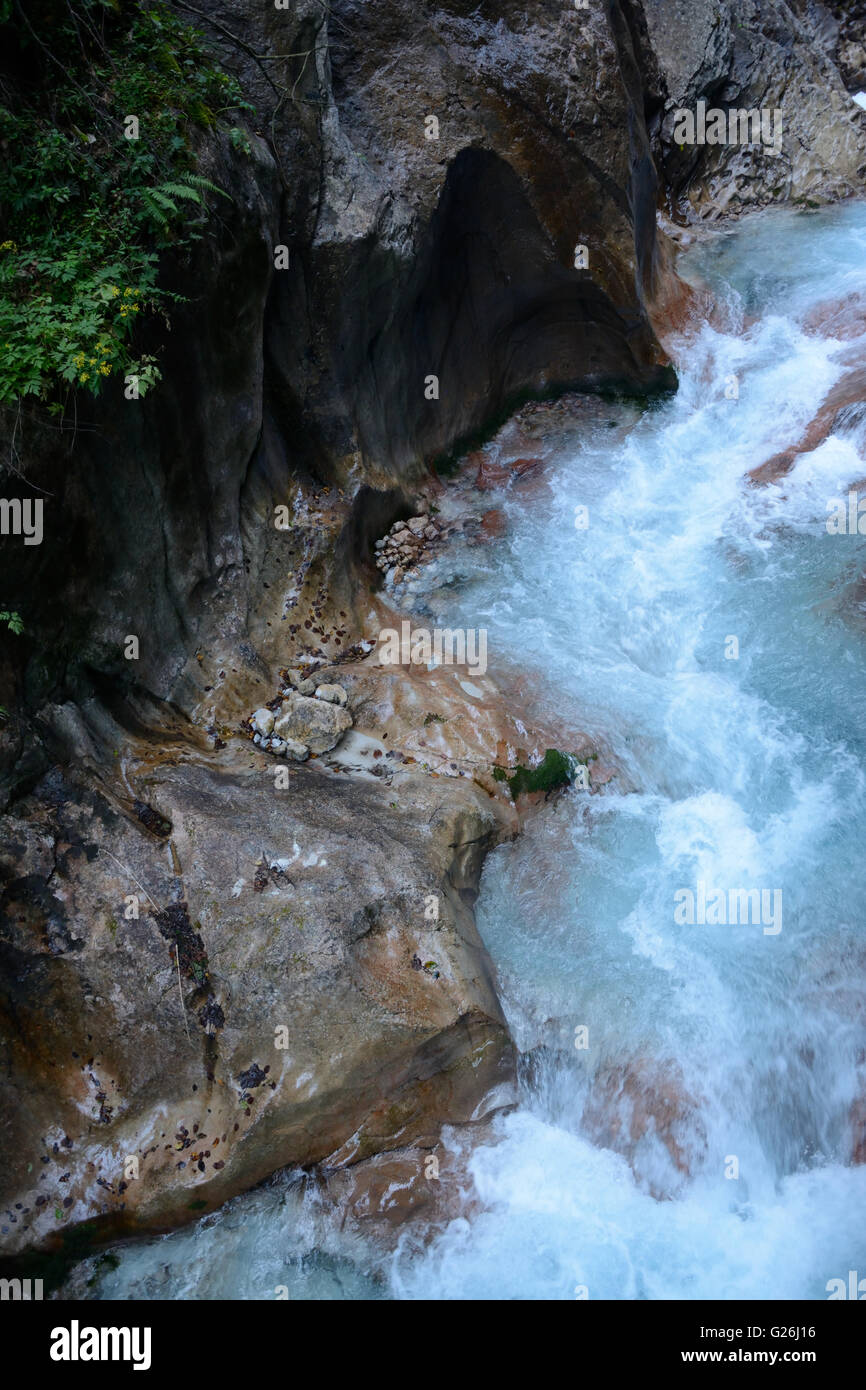 Deep ravine hi-res stock photography and images - Alamy