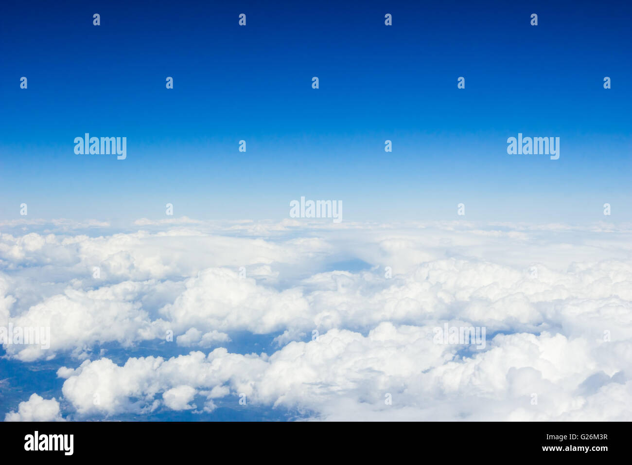 Above clouds sunshine view hi-res stock photography and images - Alamy